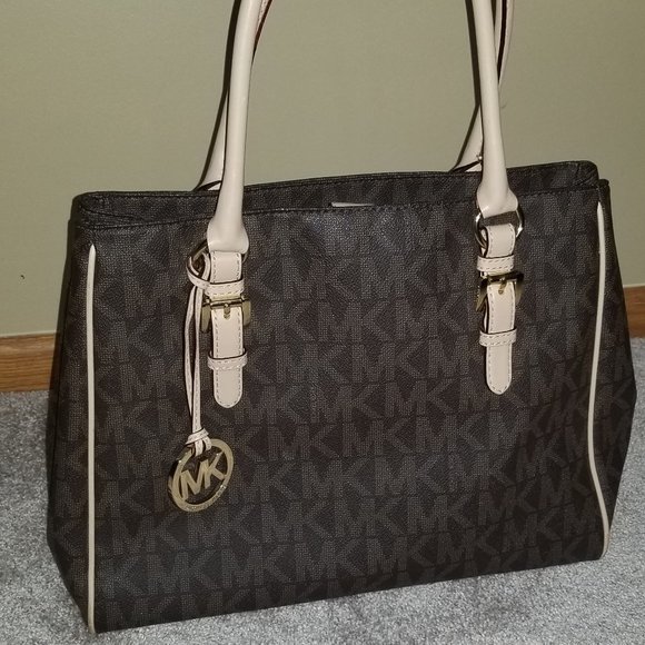 Michael Kors Collection | Bags | Michael Kors Purse And Wallet | Poshmark